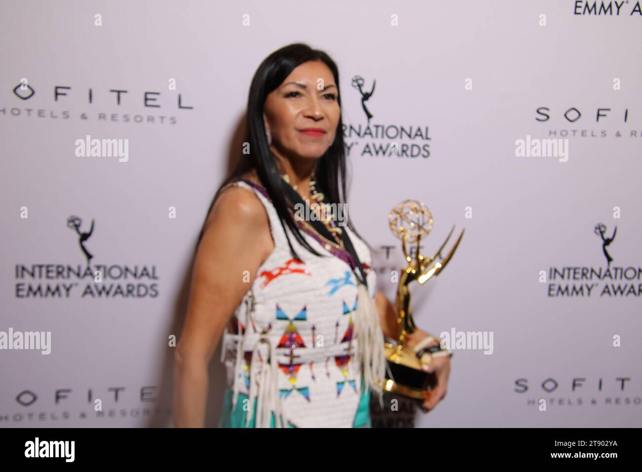 Lisa meeches produzentin -Fotos und -Bildmaterial in hoher Auflösung ...