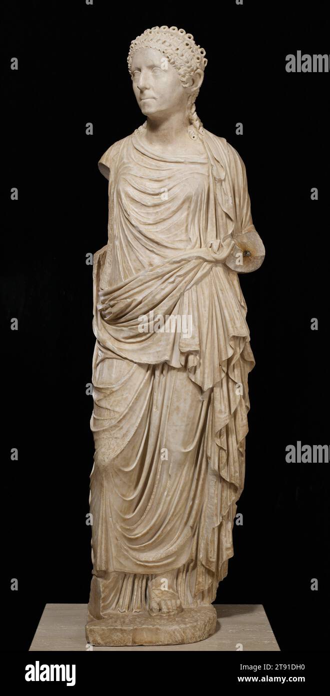 Roman Matron, 60–70, 50 1/2 x 13 x 10 1/2 Zoll (128,27 x 33,02 x 26,67 cm), Marmor, römisch, 1 ...