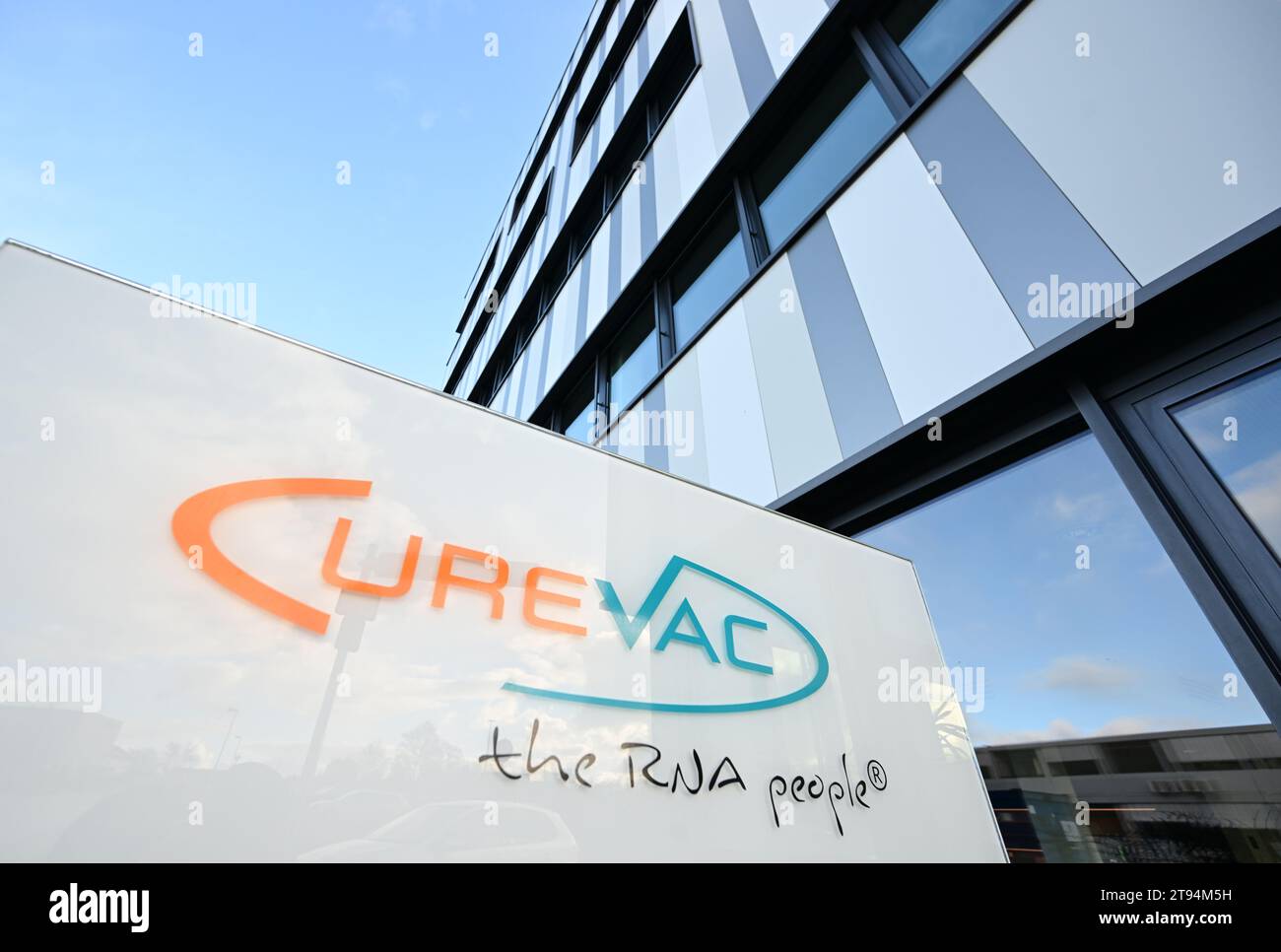 Impfstoffe auf mrna basis -Fotos und -Bildmaterial in hoher Auflösung ...