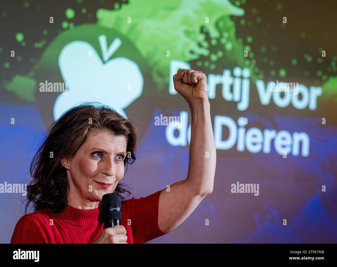 Die Vorsitzende der PVDD Esther Ouwehand antwortet auf die Ergebnisse ...