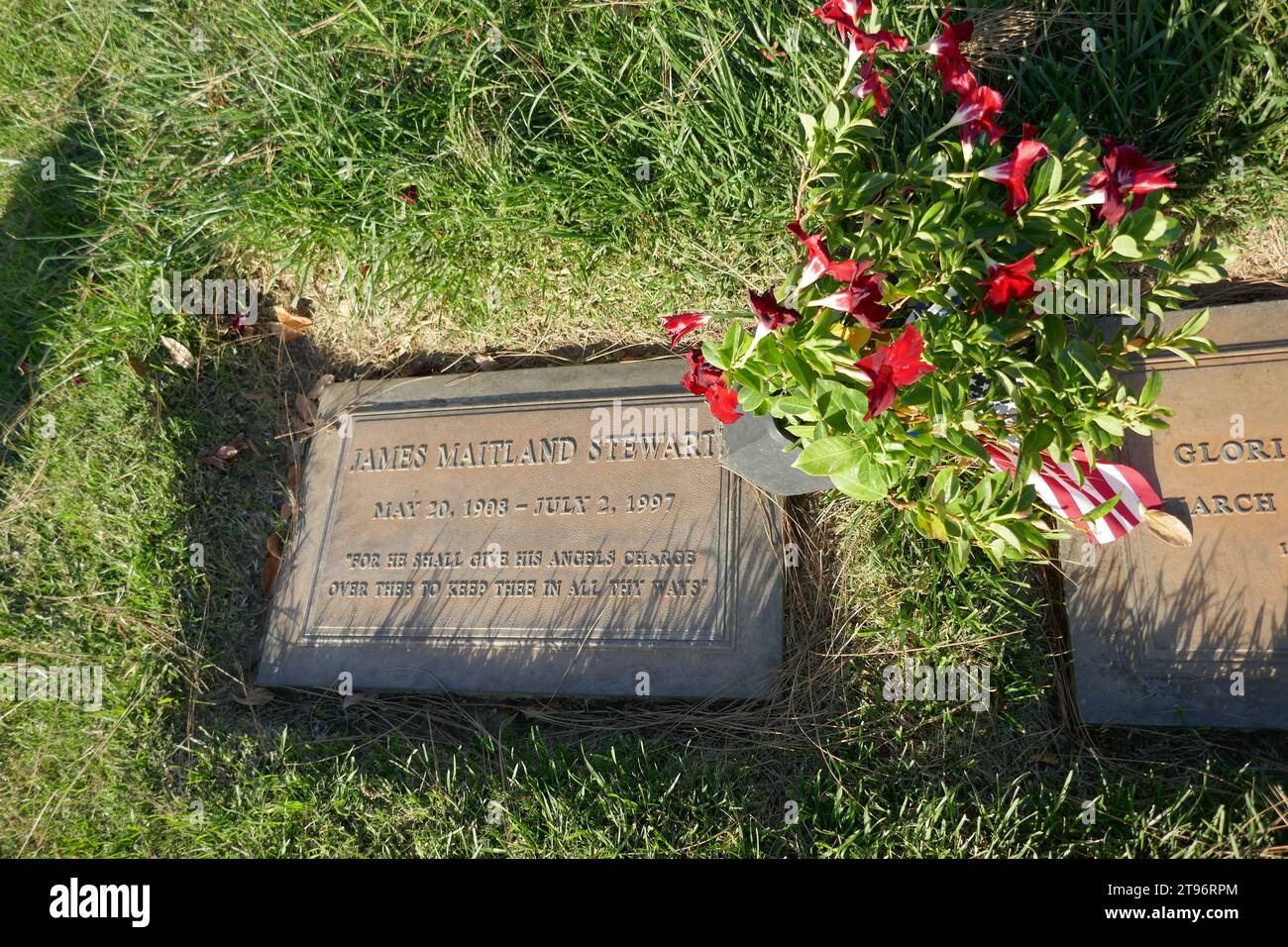 21. November 2023 Schauspieler Jimmy Stewart Grave in Wee Kirk ...