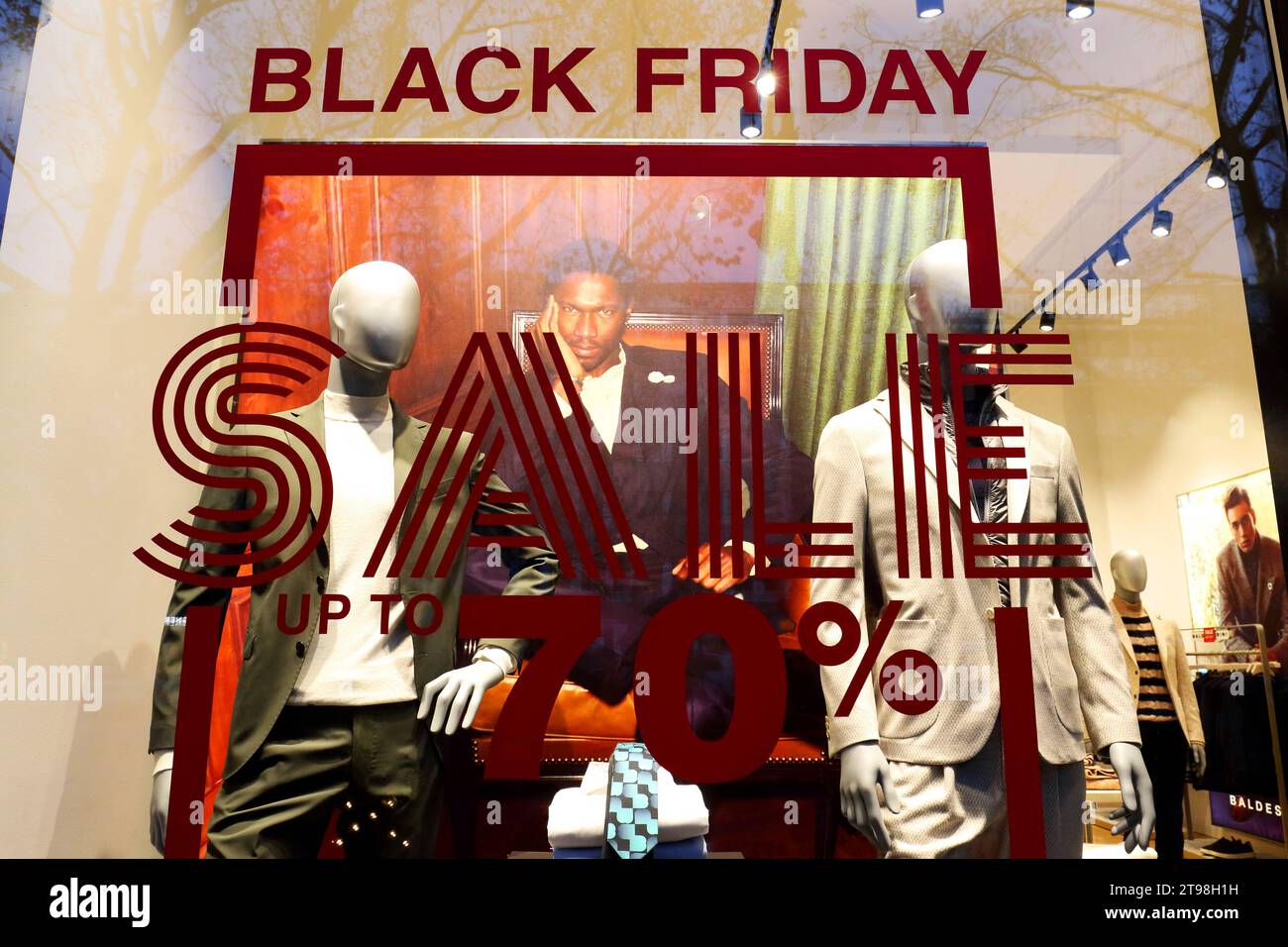 BLACK FRIDAY - SALE - UP TO 70 PROZENT - Blackweek - die besten ...