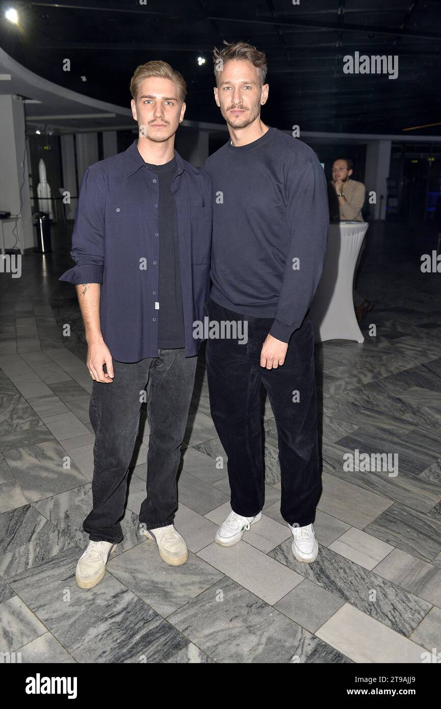 Martin Samek mit Partner Vladimir Burlakov *** Martin Samek mit Partner ...