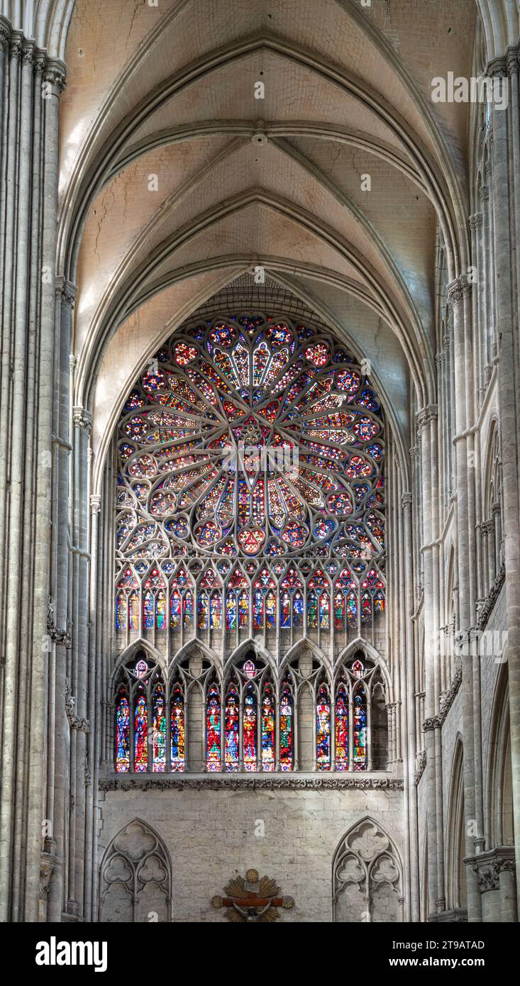 Rosenfenster der Kathedrale von Amiens in Amiens, einer Stadt und ...