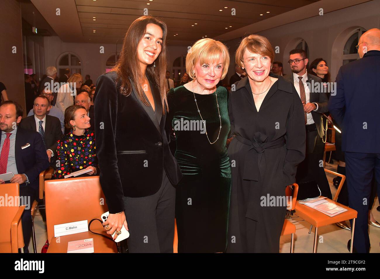 30 Jahre Stiftung Deutsche Schlaganfall-Hilfe Annika Mohn Tochter von ...