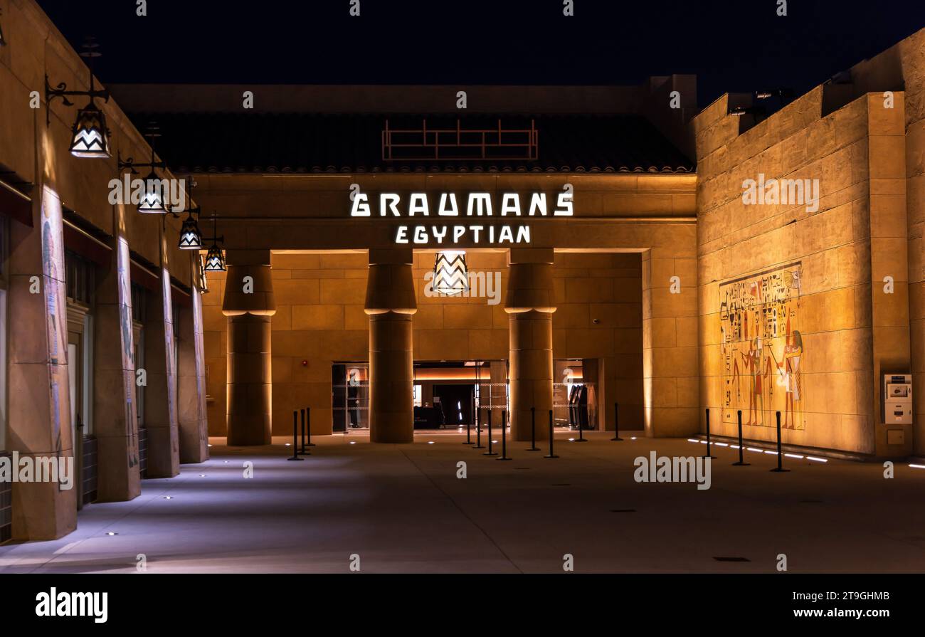 Hollywood, USA. November 2023. Das neu eröffnete ägyptische Theater in ...