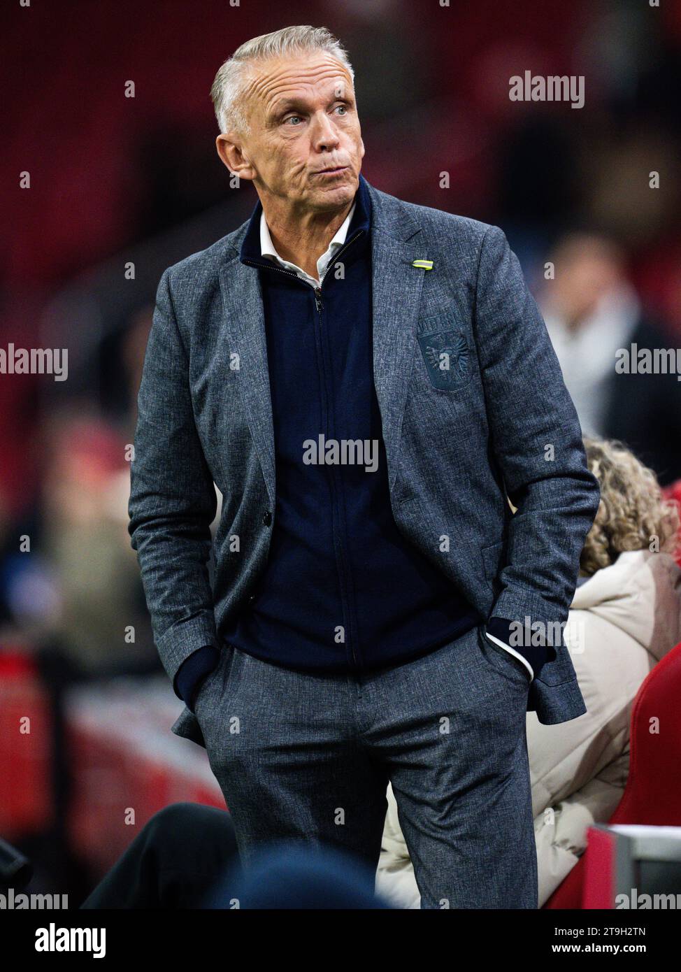 AMSTERDAM - Vitesse-Trainer Edward Sturing während des niederländischen ...