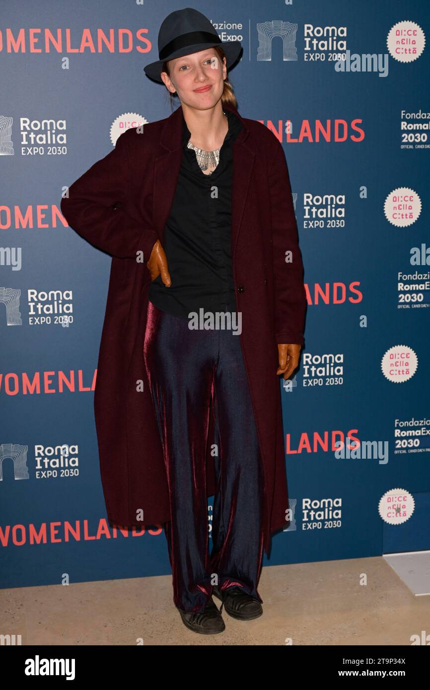 Yile vianello -Fotos und -Bildmaterial in hoher Auflösung – Alamy