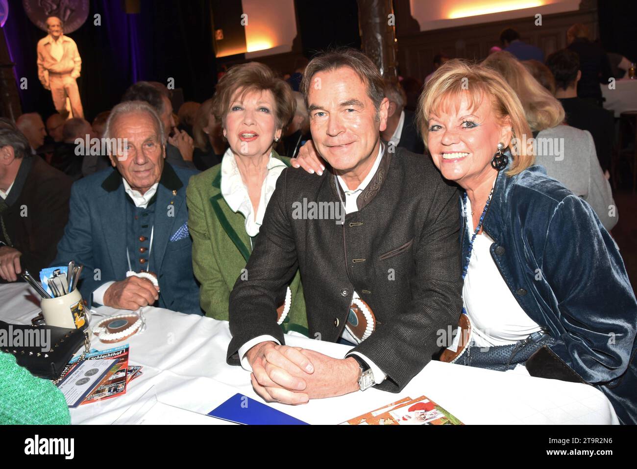 Günther Steinberg Wirt Carolin Reiber Moderatorin Thomas Hock BR ...