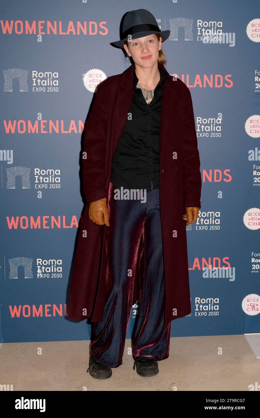 Yile vianello -Fotos und -Bildmaterial in hoher Auflösung – Alamy