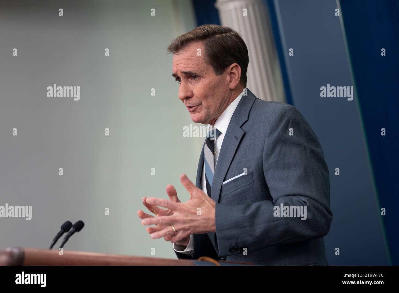 NSC-Koordinator für strategische Kommunikation John Kirby nimmt am 27 ...