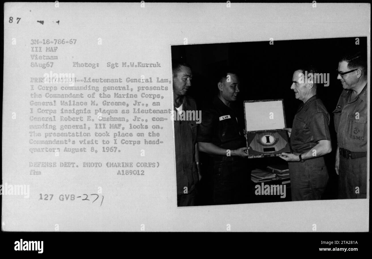 Generalleutnant lan -Fotos und -Bildmaterial in hoher Auflösung – Alamy