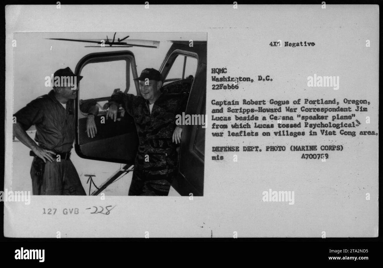 Captain Robert Gogue aus Portland, Oregon, und Scripps-Howard war ...