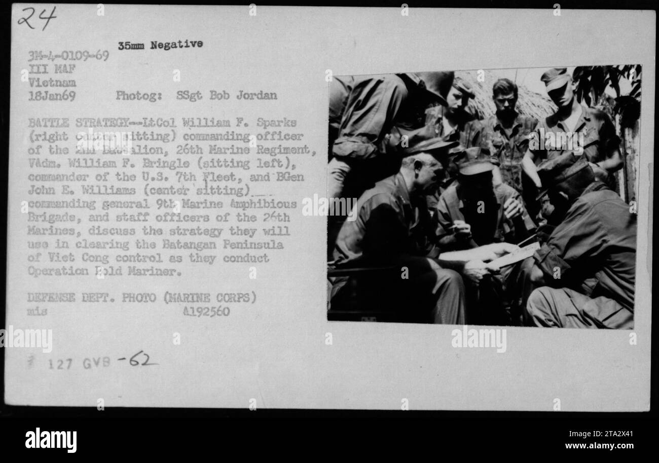 2 bataillon 26 marineregiment -Fotos und -Bildmaterial in hoher ...