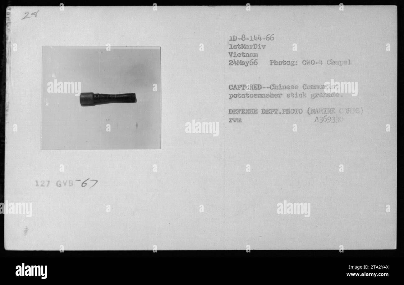 Chinesische kommunistische waffen Schwarzweiß-Stockfotos und -bilder - Alamy