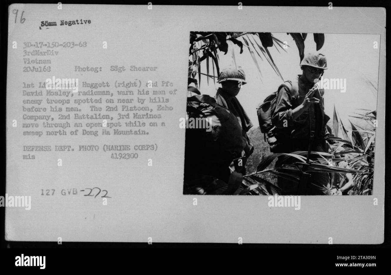 Beamte der vietnamkriegsfotografie Schwarzweiß-Stockfotos und -bilder ...