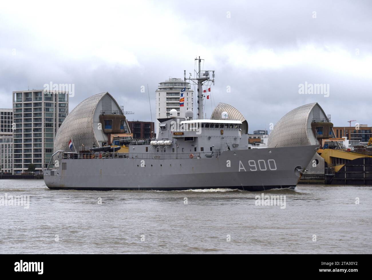 Das U-Boot-Unterstützungs- und Torpedorückgewinnungsschiff der Royal ...