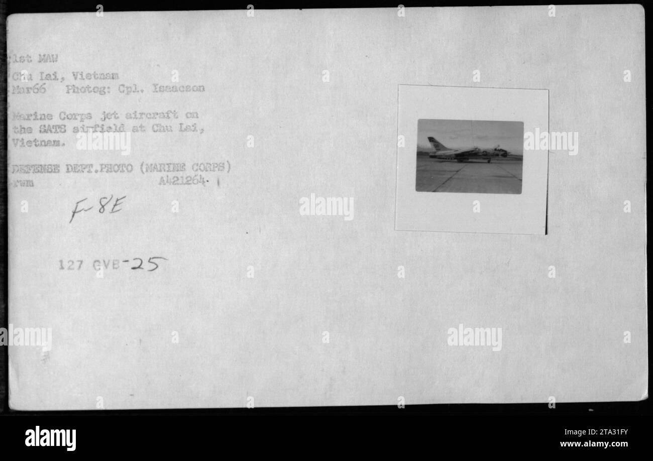 Chu lei Schwarzweiß-Stockfotos und -bilder - Alamy