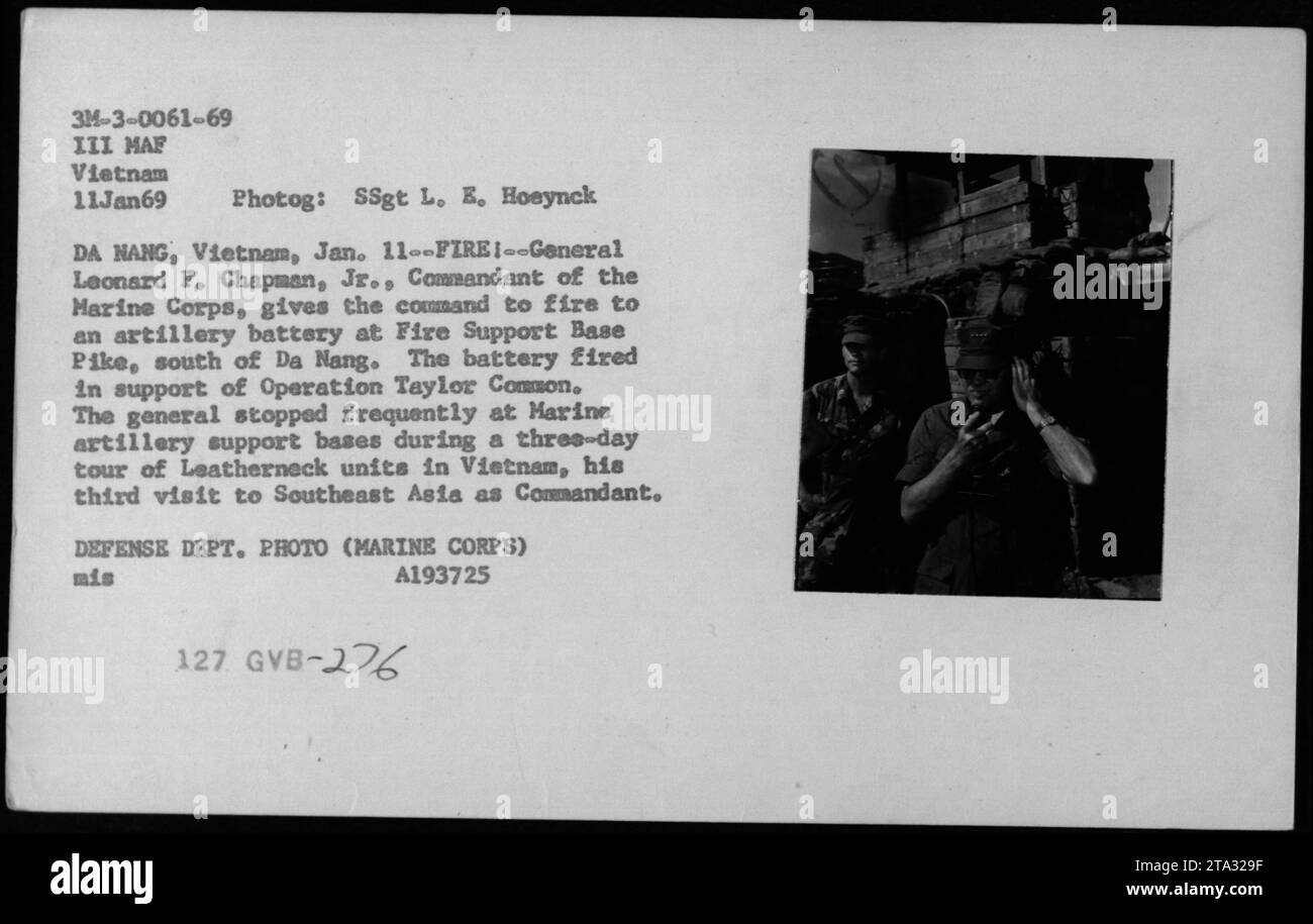 General leonard f chapman marine corps -Fotos und -Bildmaterial in ...