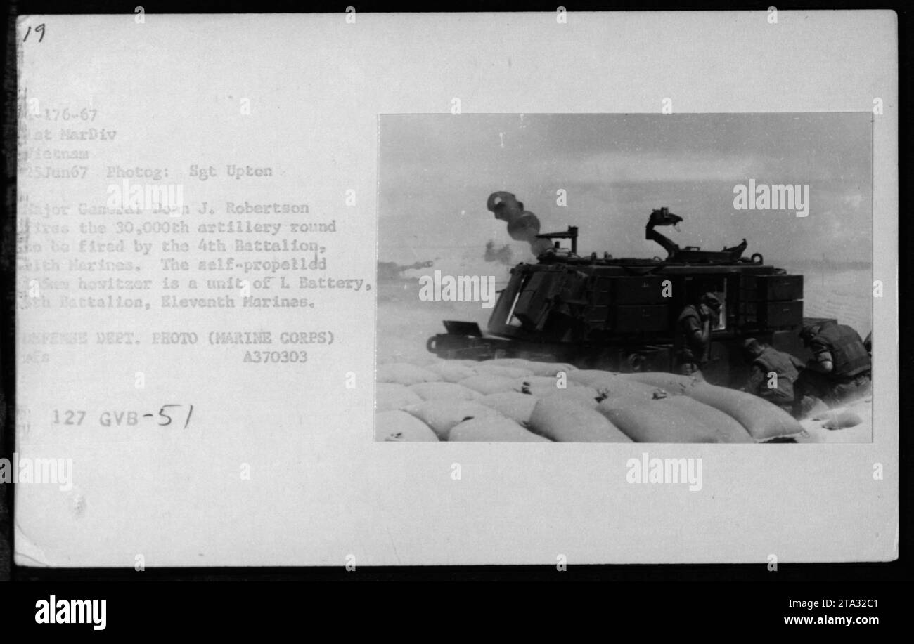 Battery sergeant major -Fotos und -Bildmaterial in hoher Auflösung – Alamy