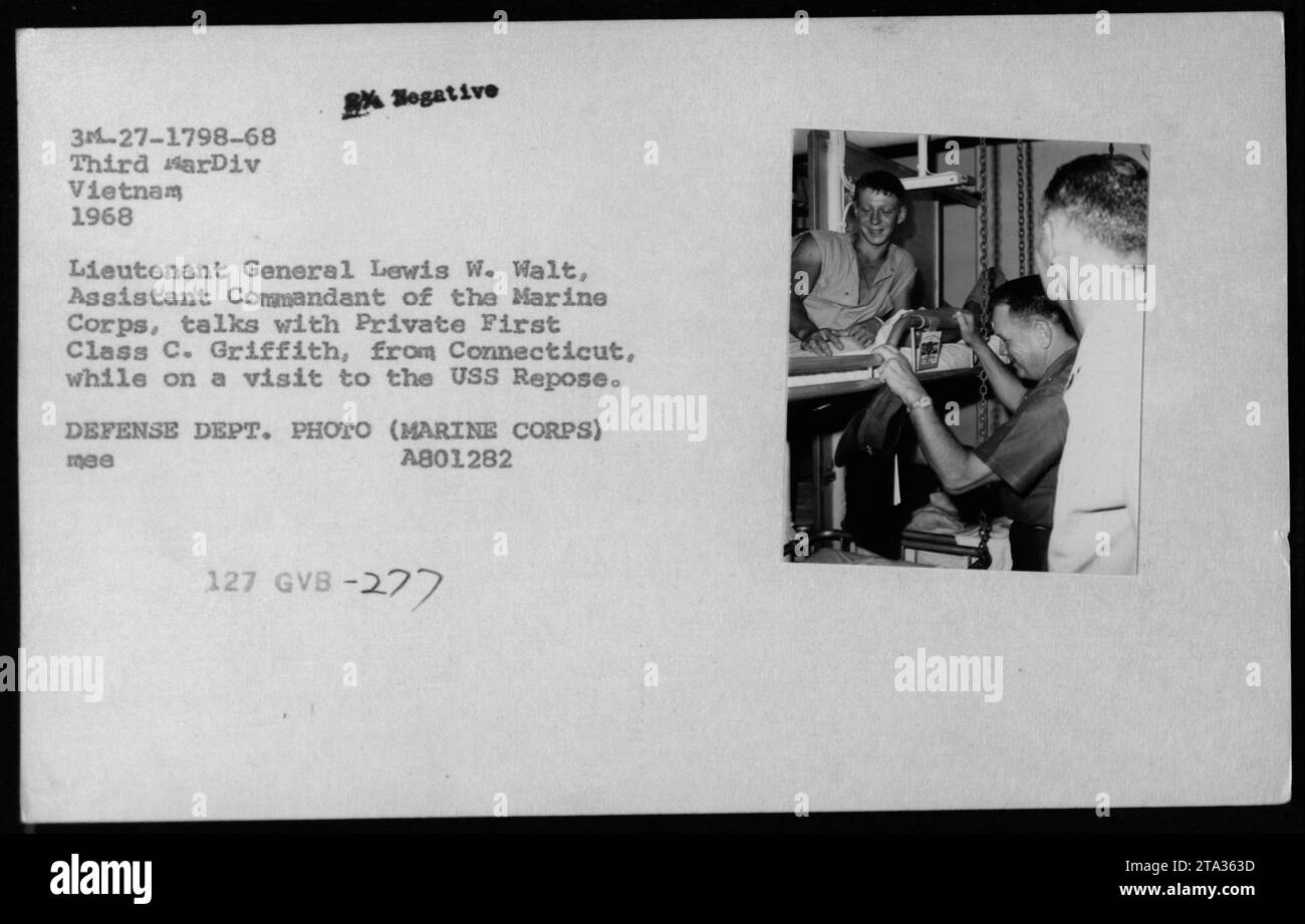 Generalleutnant Lewis W. Walt, Assistant Commandant des Marine Corps ...