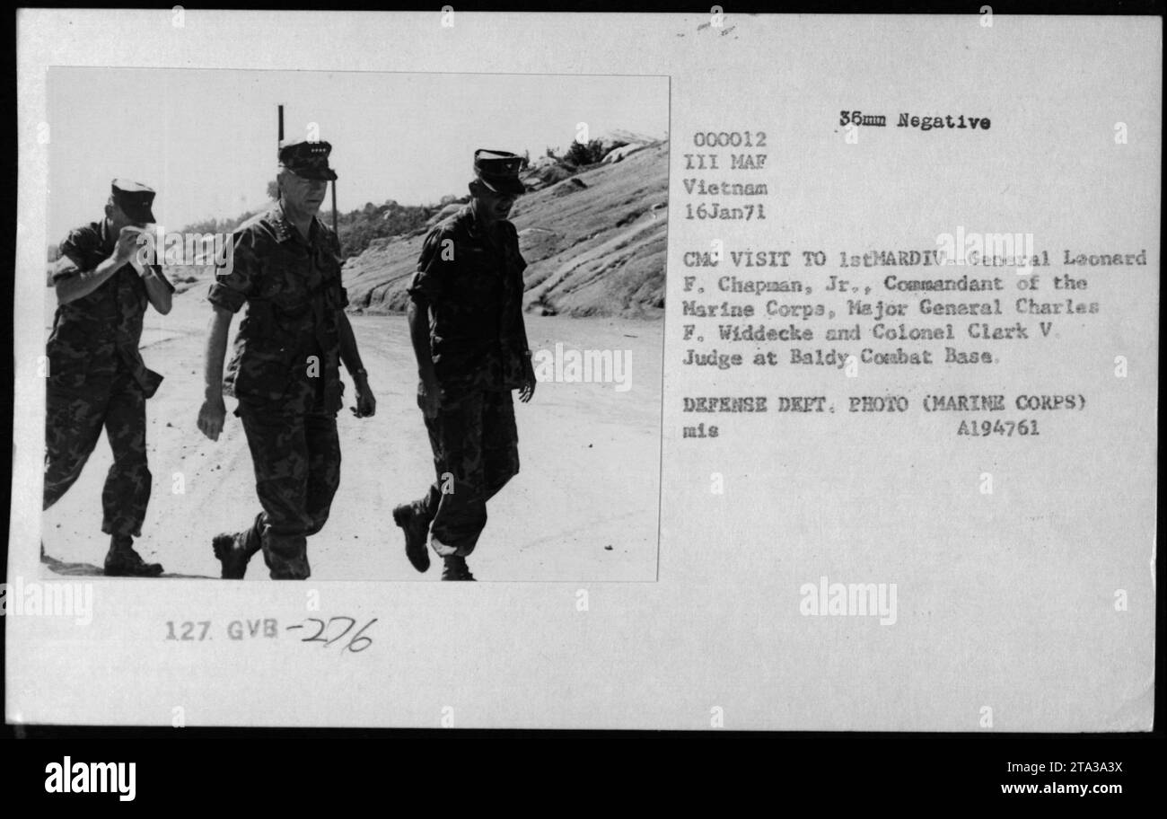 General Leonard F. Chapman Jr., Kommandant des Marine Corps, Major ...