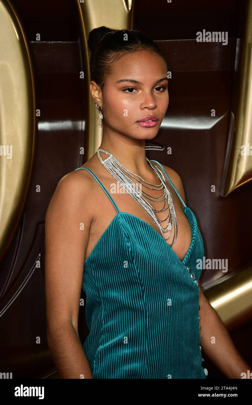 Yvonne tracy -Fotos und -Bildmaterial in hoher Auflösung – Alamy