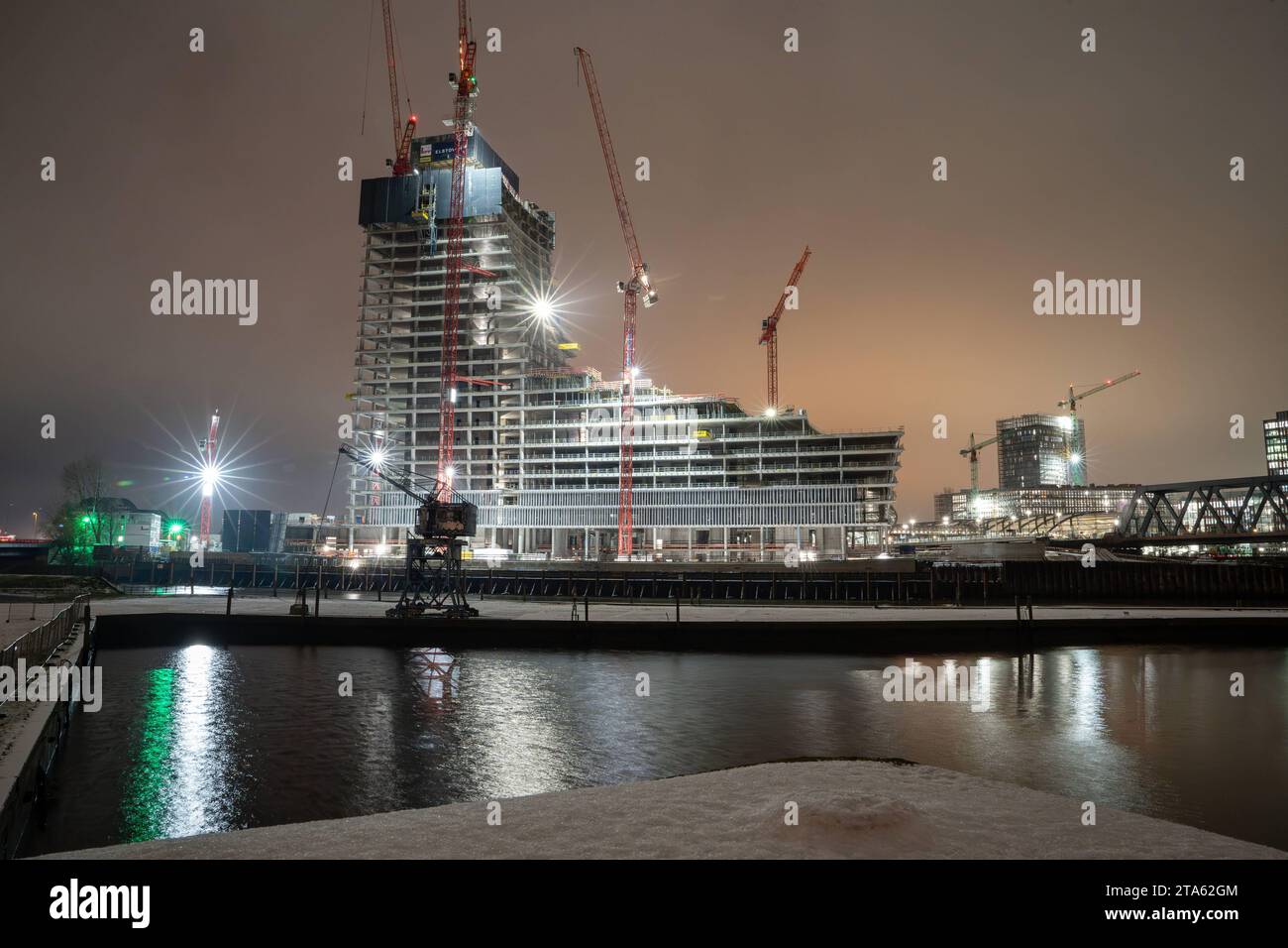 Elbtower in Hamburg - Baustopp im Oktober 2023 Baustelle nach Einstellung der Zahlungen an das ...