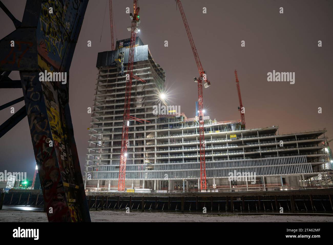 Elbtower in Hamburg - Baustopp im Oktober 2023 Baustelle nach Einstellung der Zahlungen an das ...