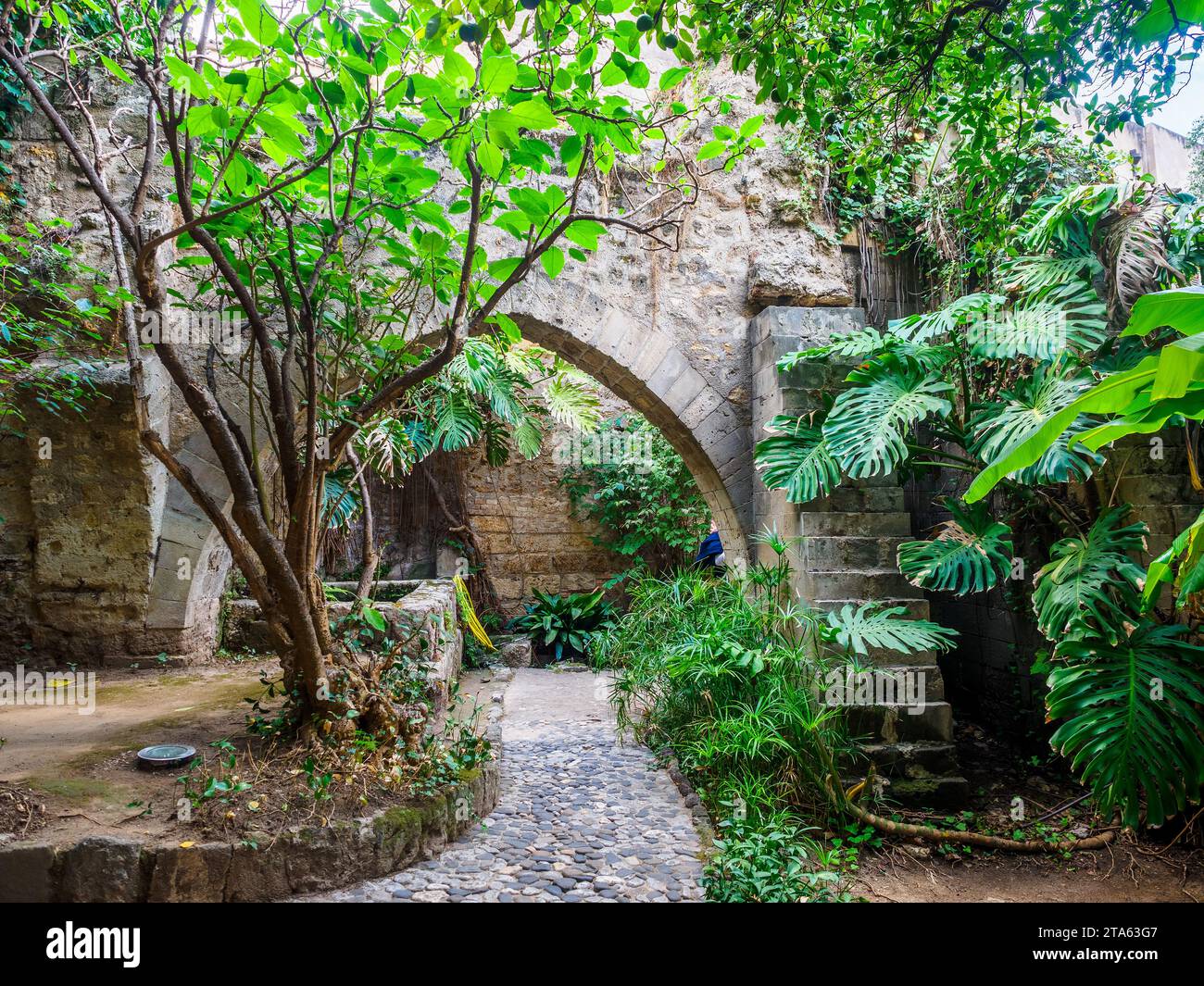 Ehemalige klosteranlage -Fotos und -Bildmaterial in hoher Auflösung – Alamy