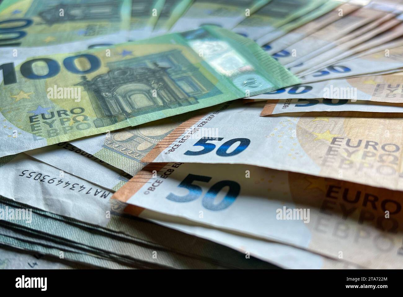 Themenfoto Geld, Geldscheine, Euro Banknoten *** Themenfoto Geld ...