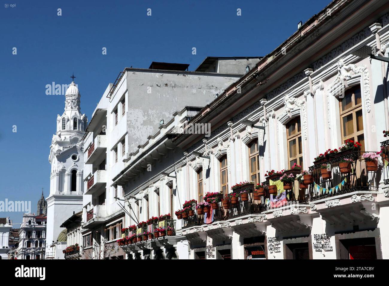 POSTALES DE QUITO - ARCHIVO POSTALES DE QUITO, Rolando Enriquez/API ...