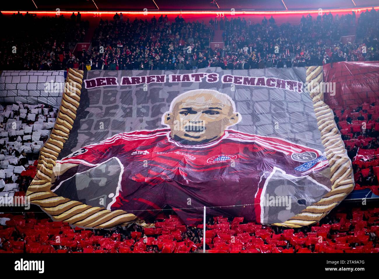 Choreo der FCB Fans/Ultras unter dem Motto Europapokal - Sieg, im Bild ...