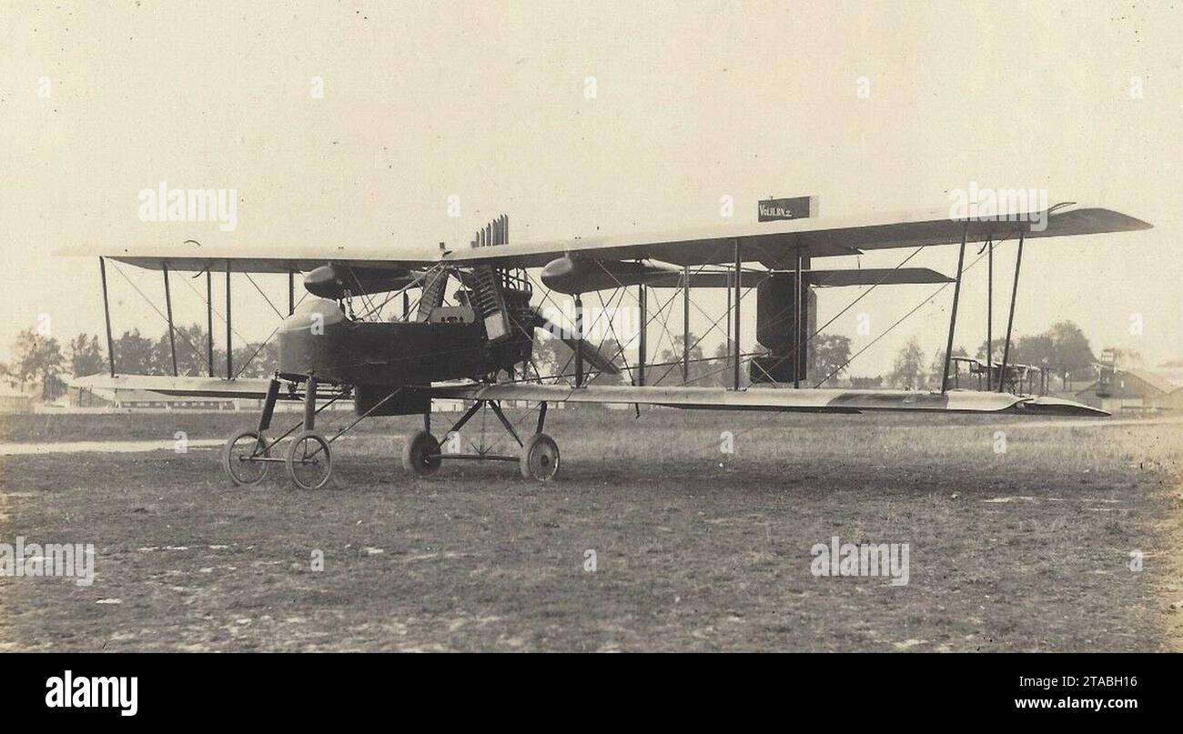 Voisin engine -Fotos und -Bildmaterial in hoher Auflösung – Alamy