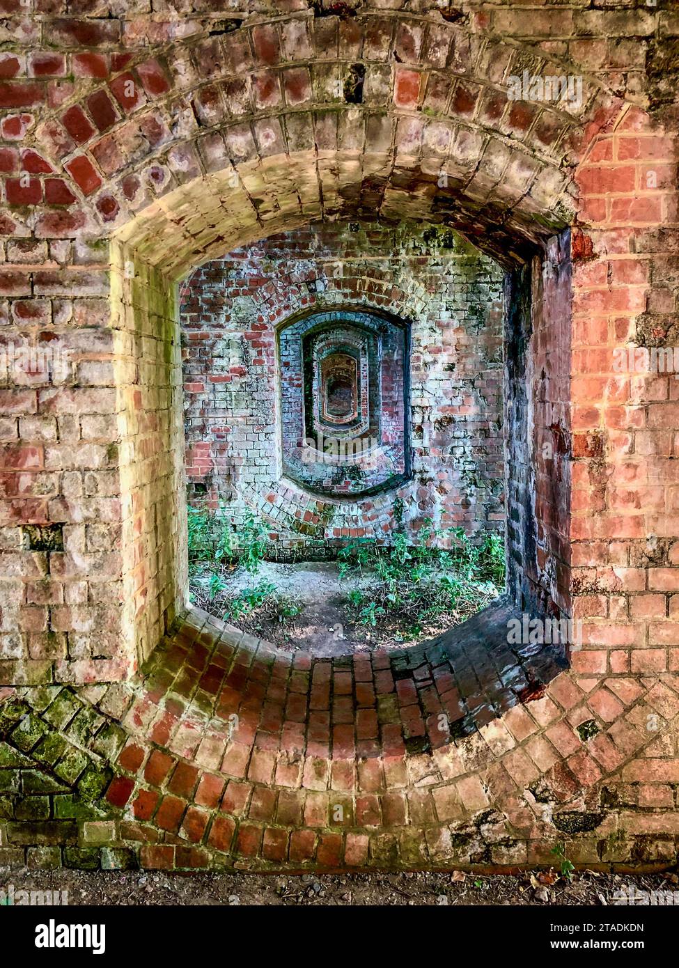 Brick arches -Fotos und -Bildmaterial in hoher Auflösung – Alamy
