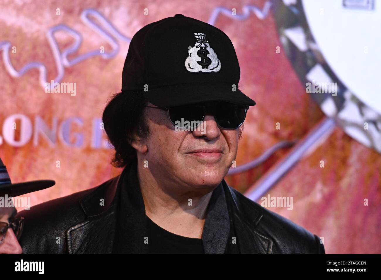 Gene Simmons besucht das Empire State Building, um die letzte Show der ...