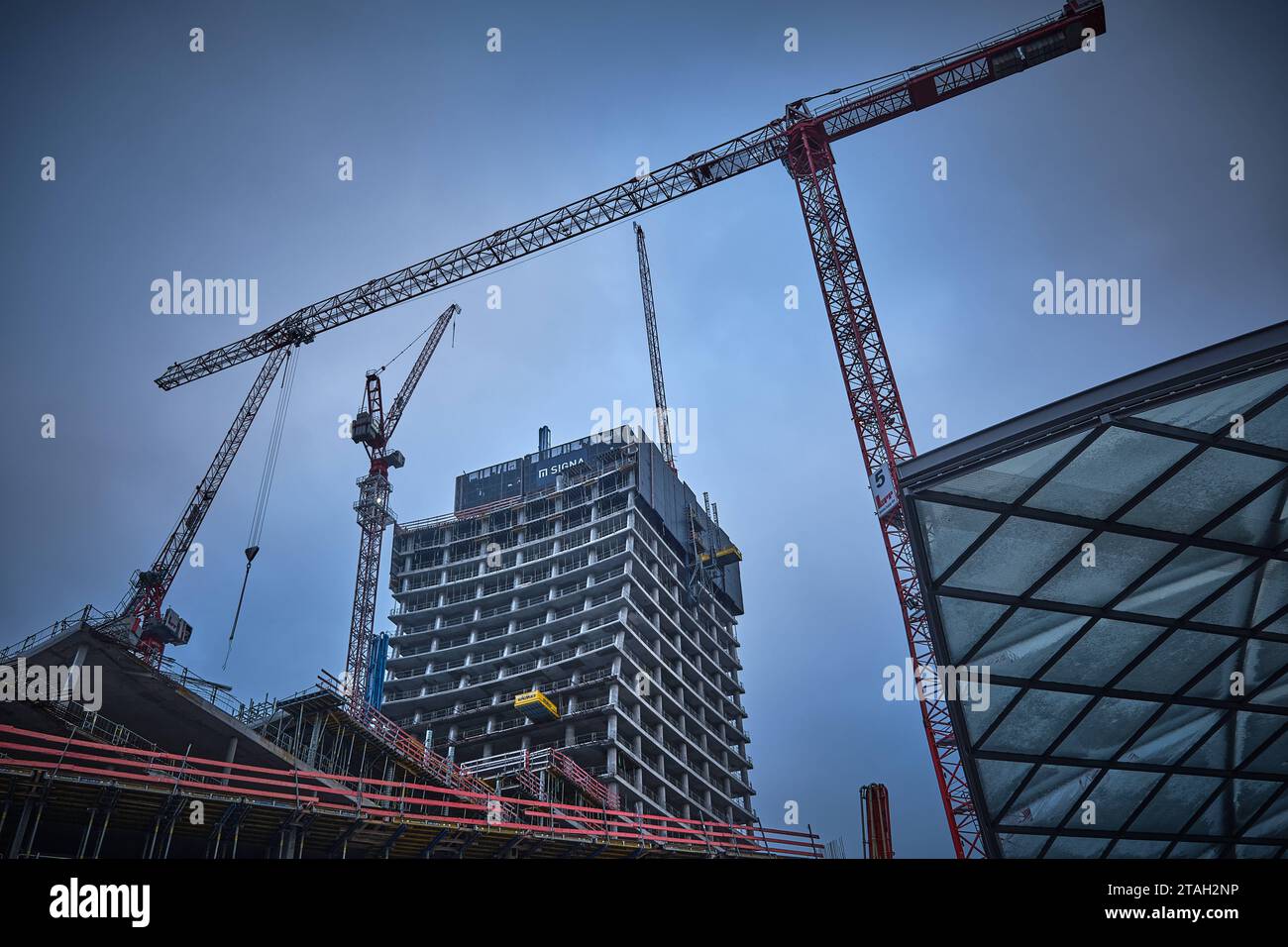 Hamburg, 30.11.2023 Elbtower - Bauvorhaben in der Hamburger Hafencity ...