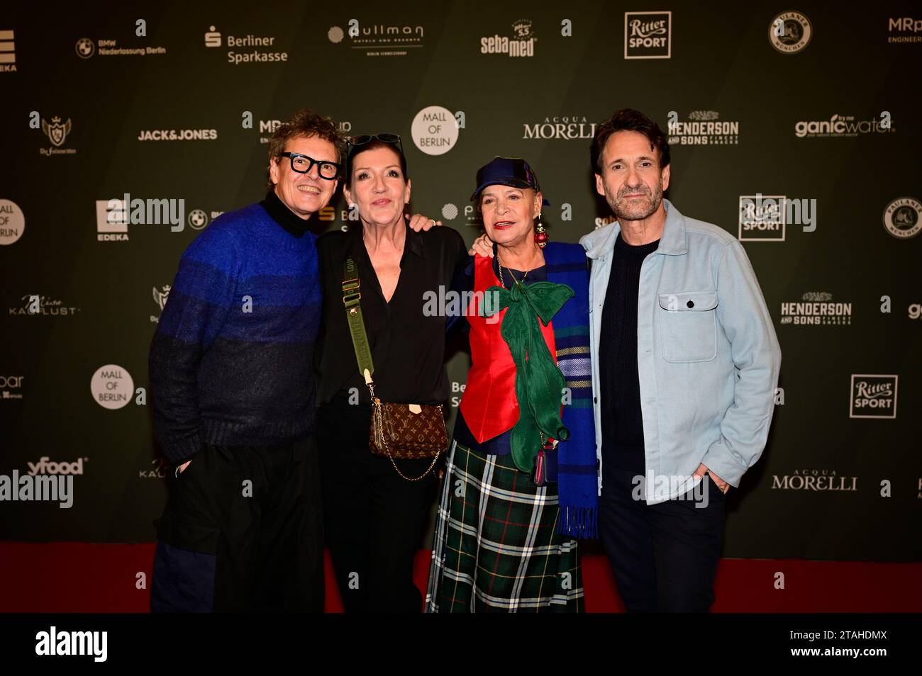 Rolf Scheider, Katy Karrenbauer, Barbara Engel und Falk Willy Wild bei ...