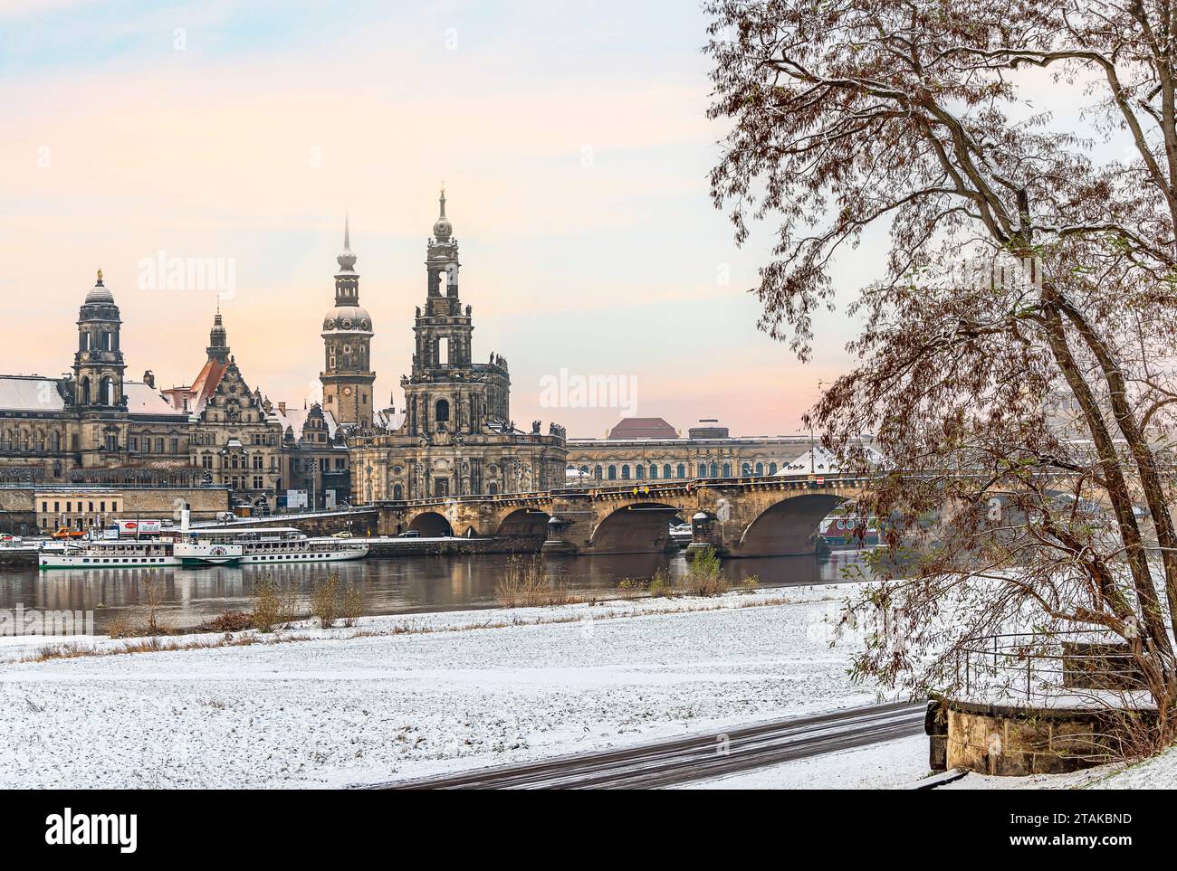 Schnee in sachsen -Fotos und -Bildmaterial in hoher Auflösung – Alamy