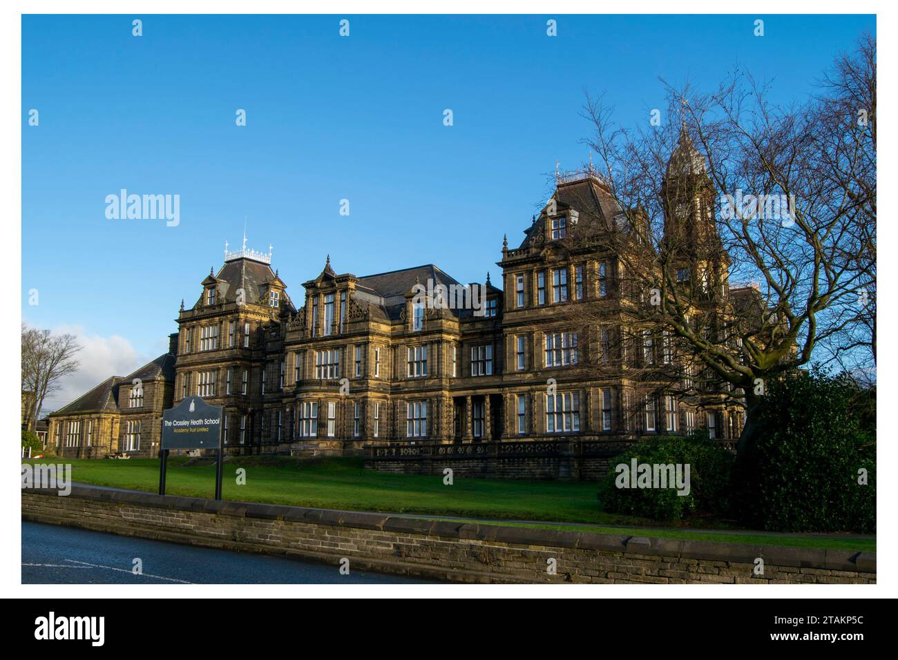 Grammar school Ausgeschnittene Stockfotos und -bilder - Alamy