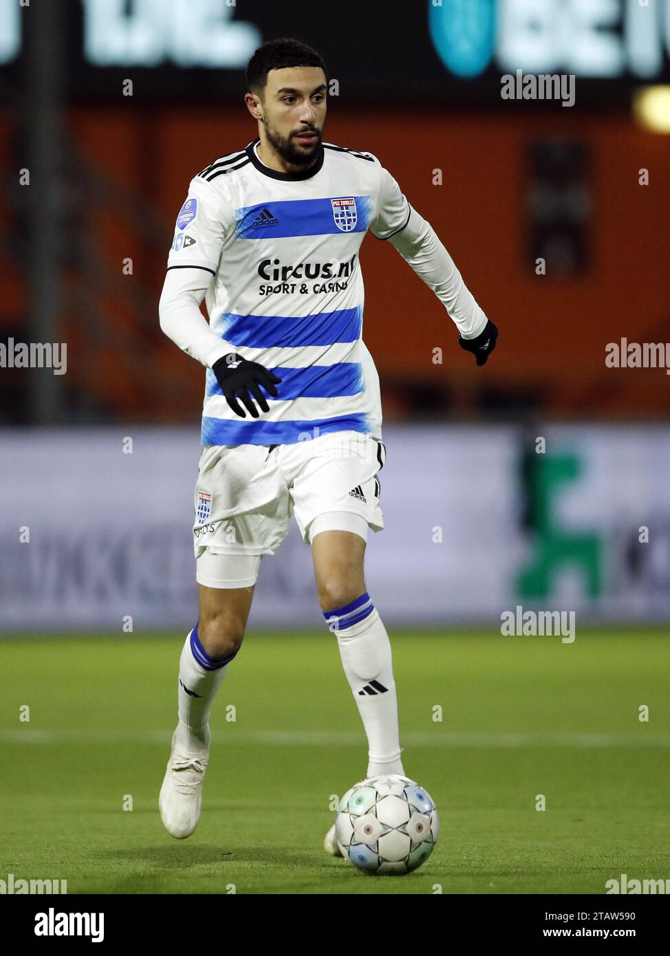 VOLENDAM - Younes Namli von PEC Zwolle während des niederländischen ...