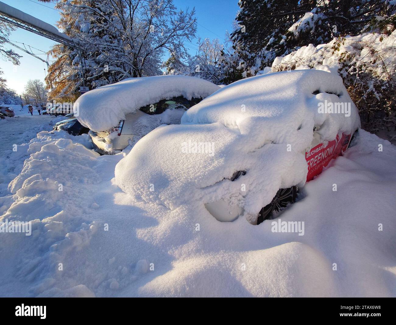 München tram schnee -Fotos und -Bildmaterial in hoher Auflösung – Alamy