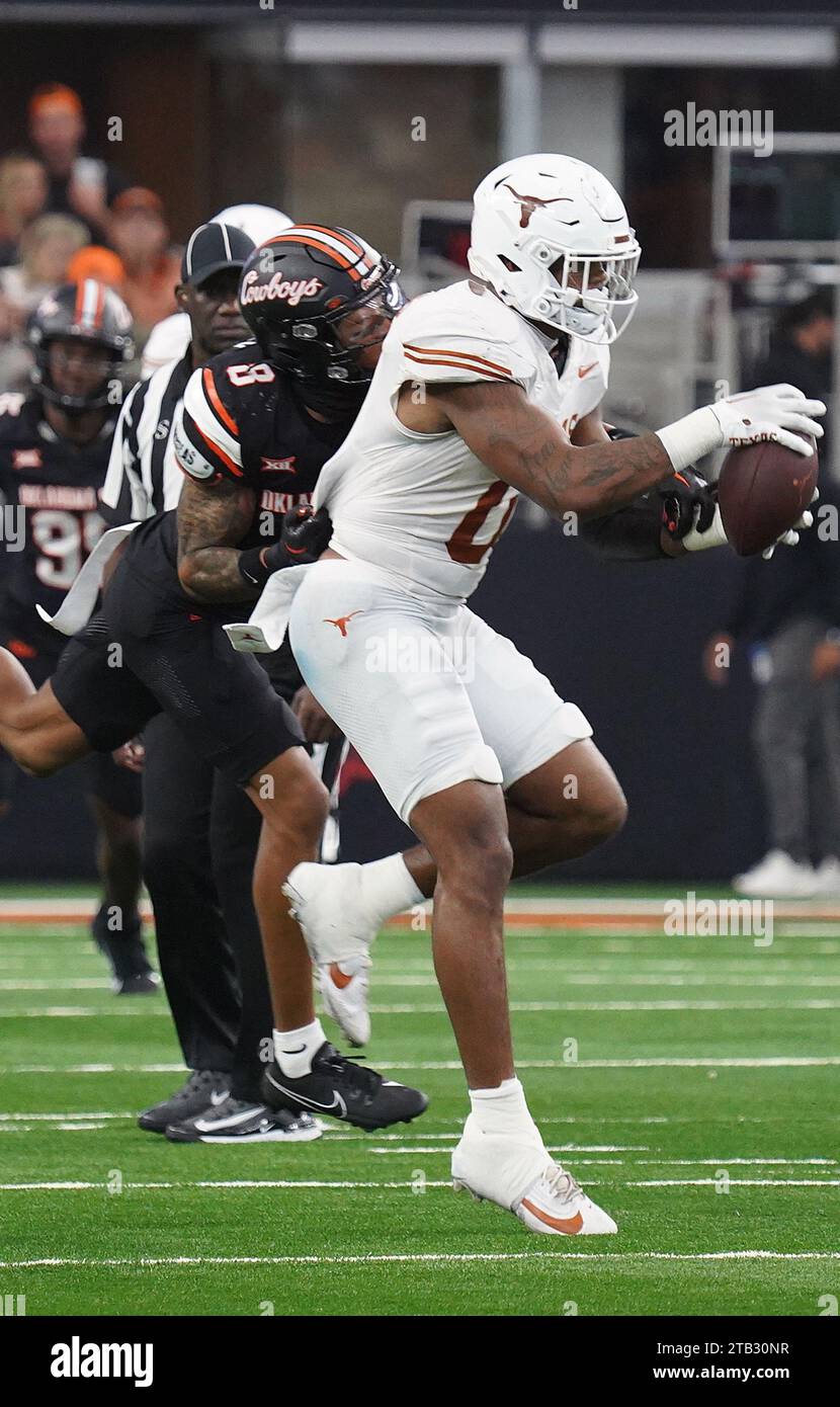 2. Dezember 2023: Texas Longhorns Tight End Ja’Tavion Sanders macht den Fang während des Spiels ...