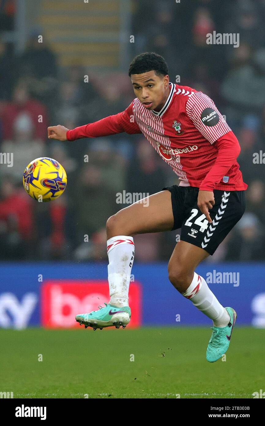 Shea Charles aus Southampton während des Sky Bet Championship Matches ...