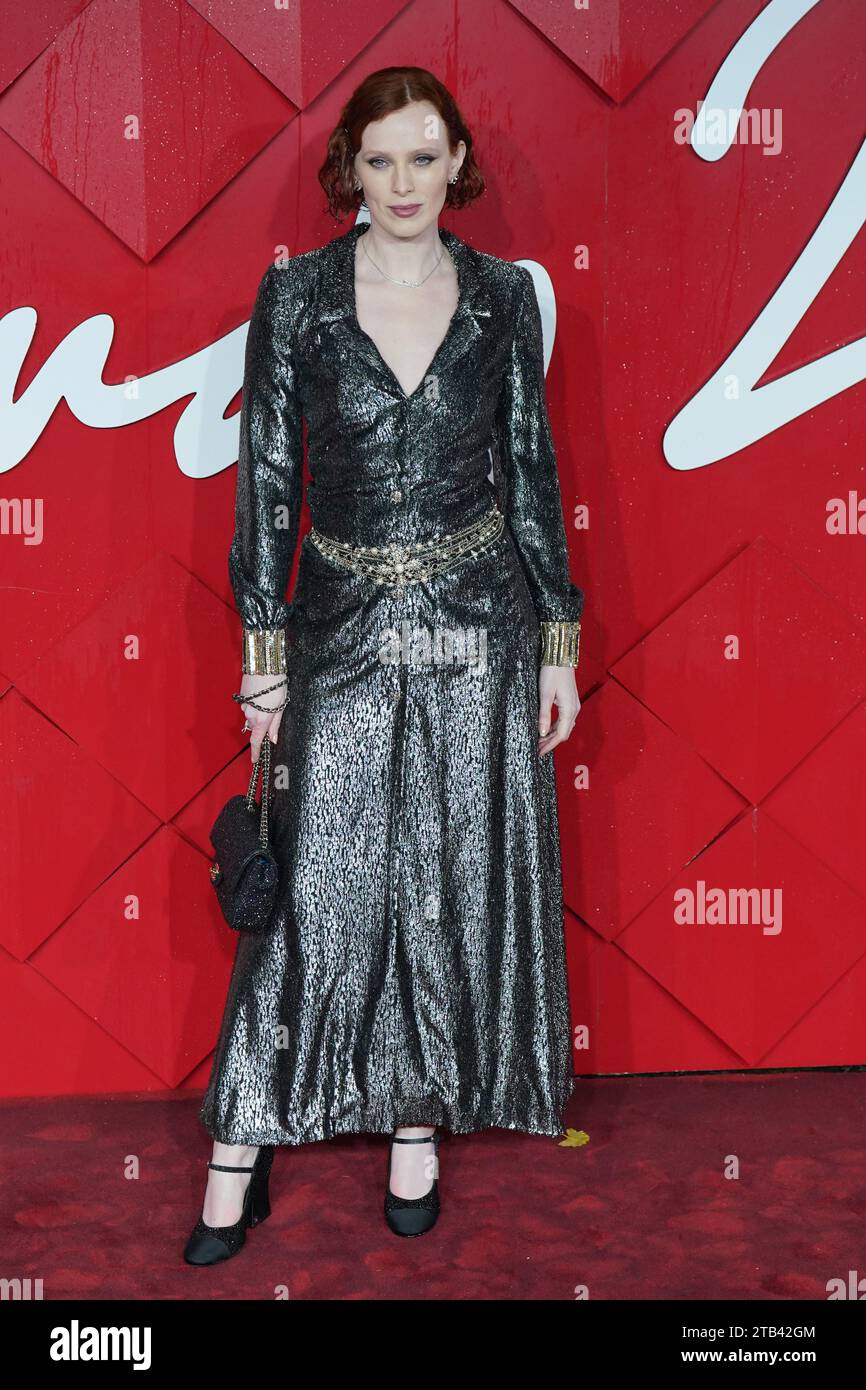 Karen Elson nahm an den Fashion Awards 2023 Teil, die von Pandora in der Royal Albert Hall in ...