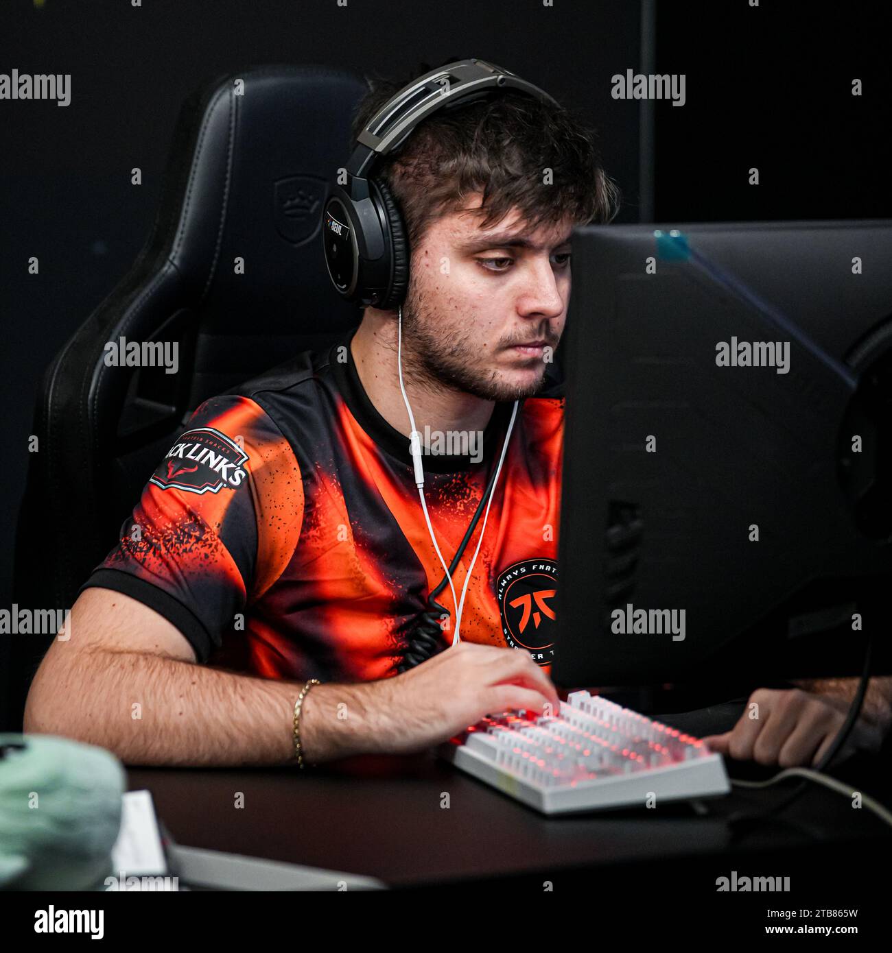 HELSINKI, FINNLAND - 29. NOVEMBER: Matus „MATYS“ Simko von fnatic ...