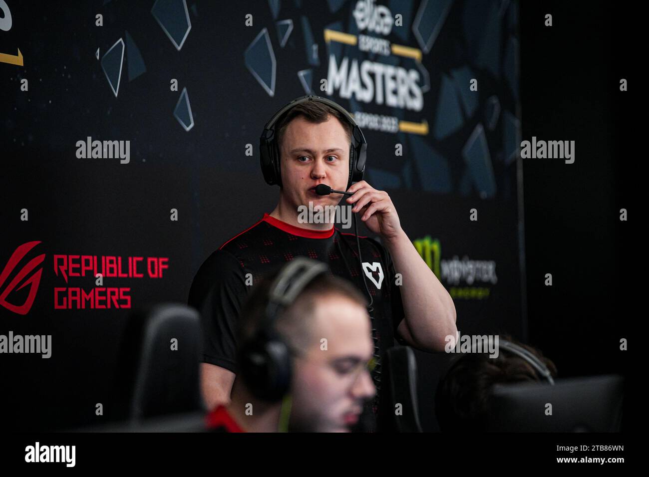 HELSINKI, FINNLAND - NOVEMBER 30: Coach Dennis „sycrone“ Nielsen von ...