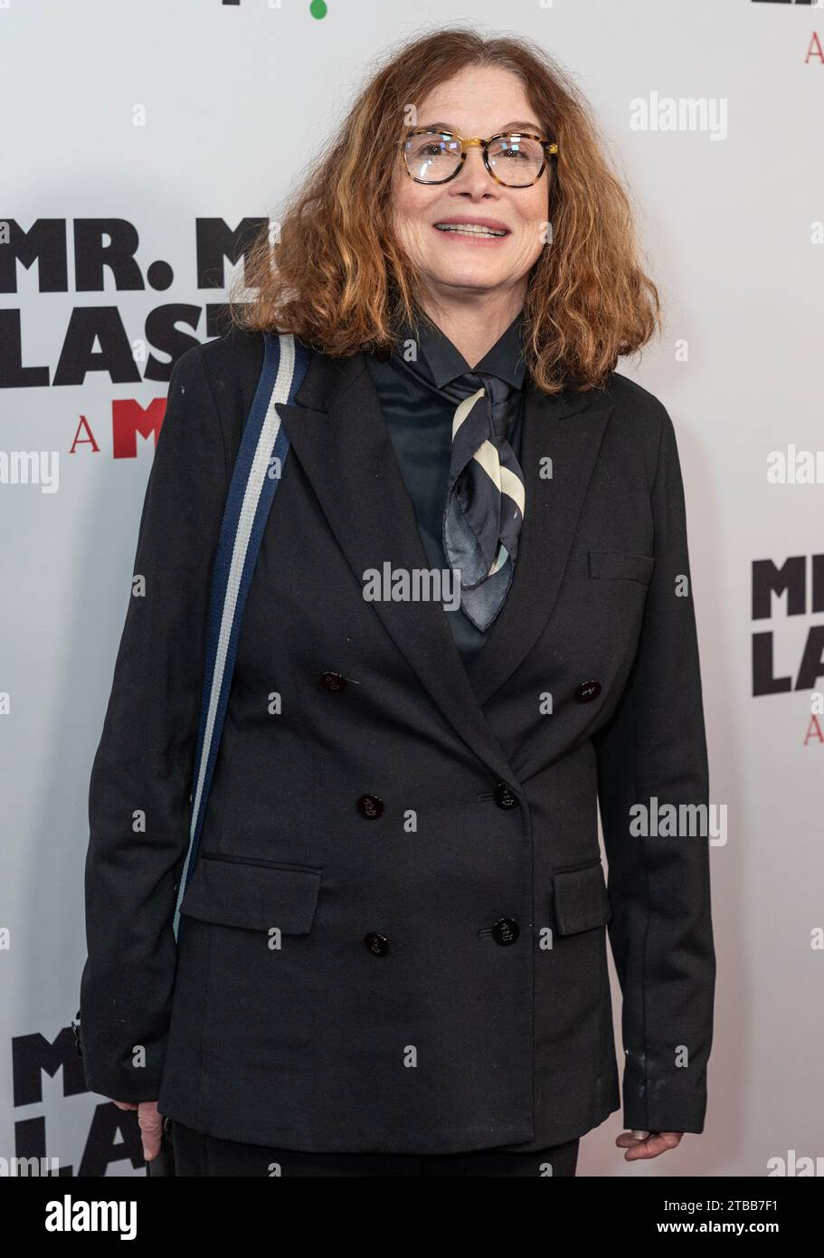 Melanie Mayron nimmt am 5. Dezember 2023 an der Premiere von Mr. Monk’s Last Case: A Monk Movie ...