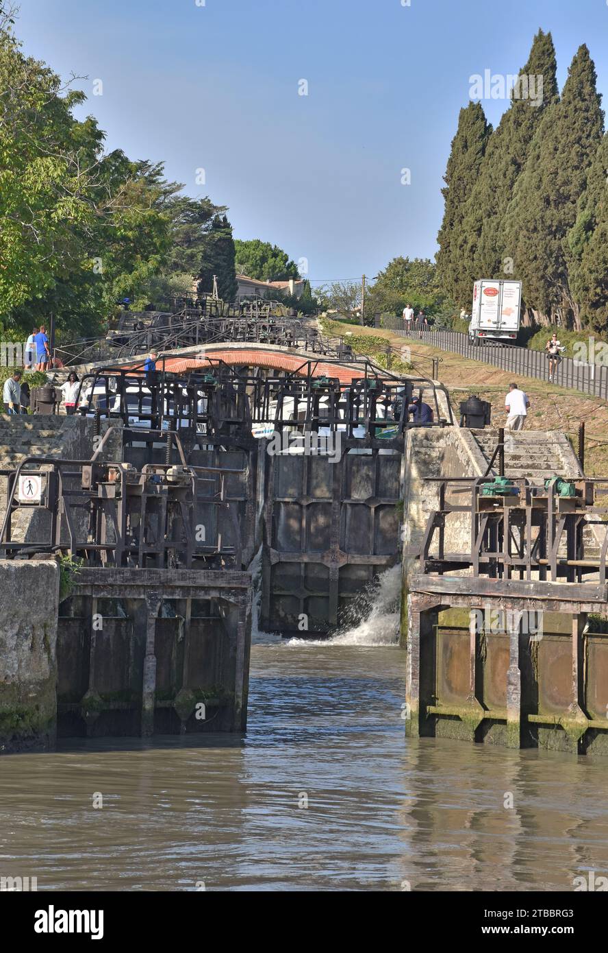 Die 6 funktionierenden Schleusen der ursprünglichen Treppe von 9 auf ...