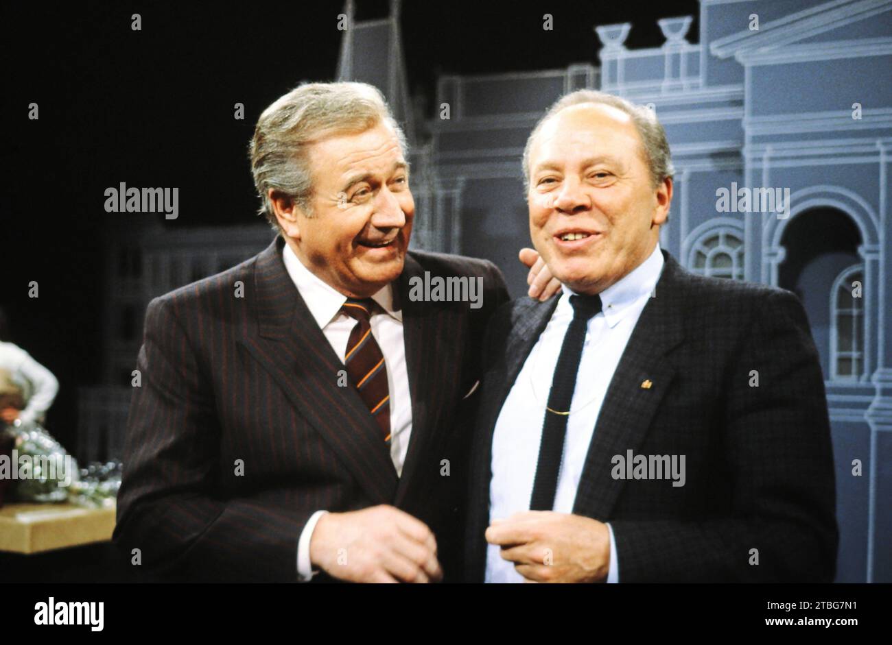 Moderator Hans Joachim Kulenkampff mit Helmut Zacharias, deutscher ...